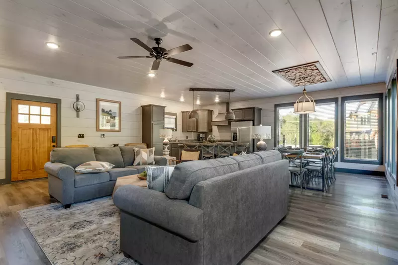 BEAR HAVEN - 4 bedroom Cabin in Gatlinburg