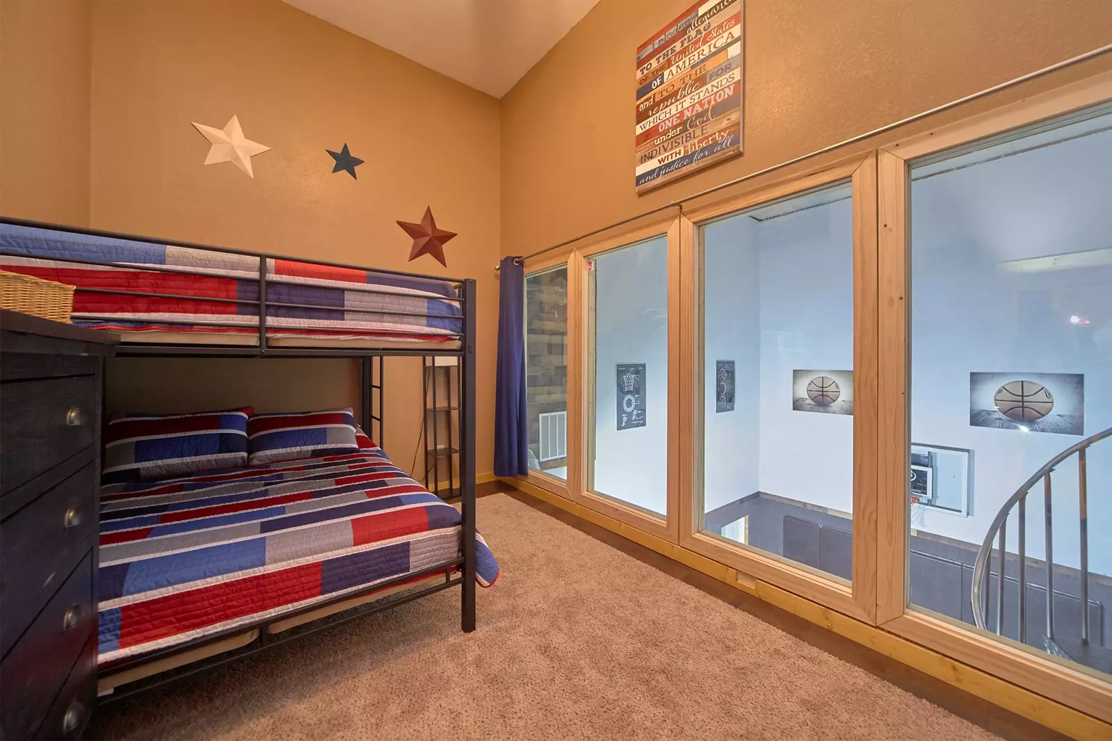 TOP NOTCH LODGE - 6 bedroom Cabin in Sevierville