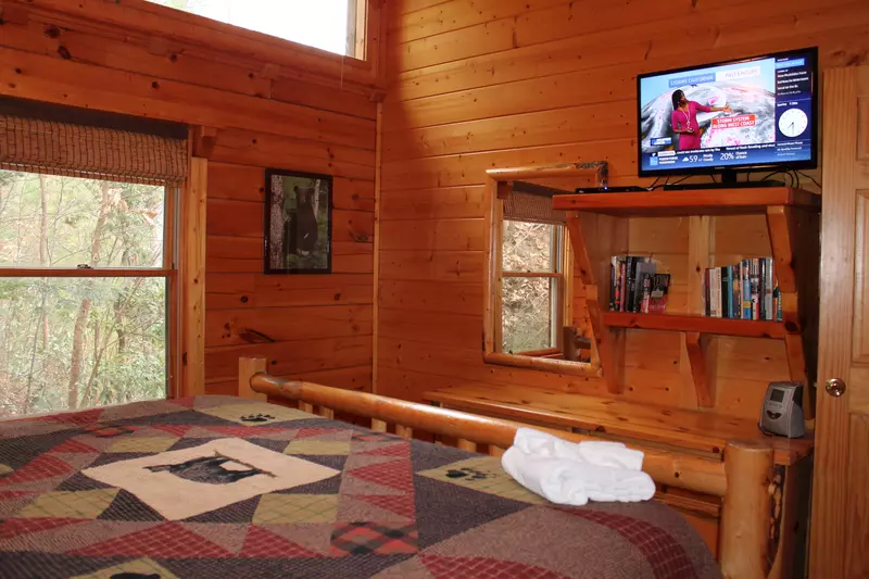 APPALACHIAN ADVENTURE - 4 bedroom Cabin in Gatlinburg