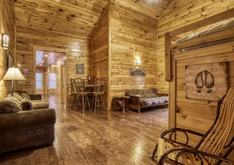 THE BIG MOOSE LODGE - 16 bedroom Cabin in Sevierville