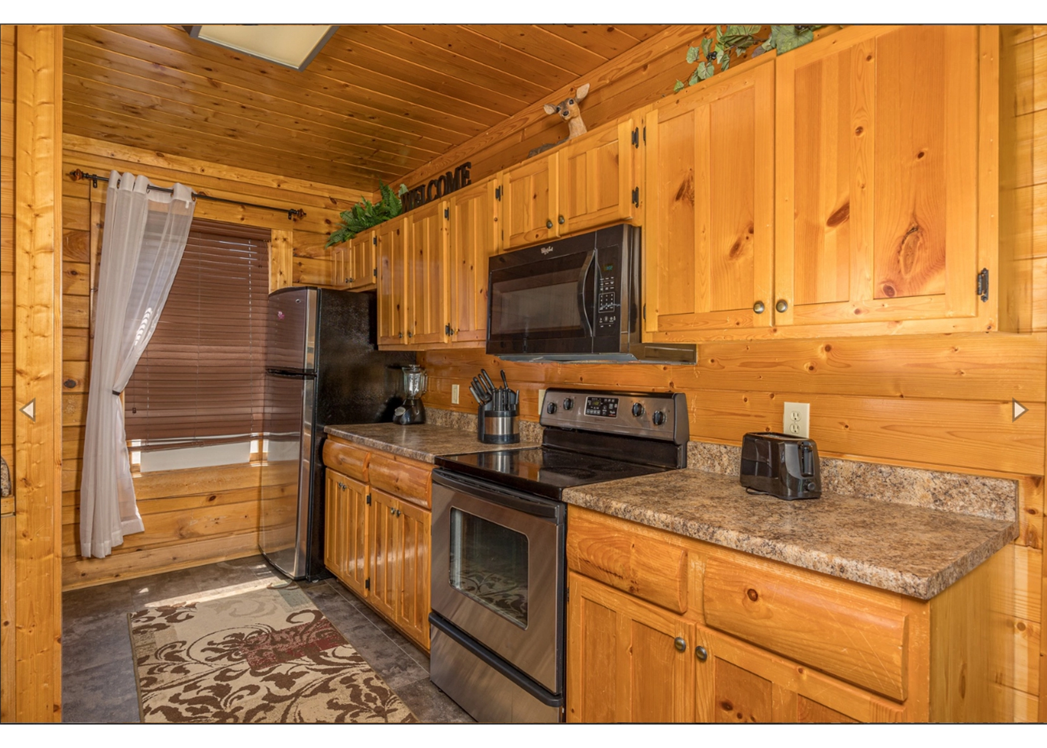 DREAM ON HIGH - 1 bedroom Cabin in Sevierville