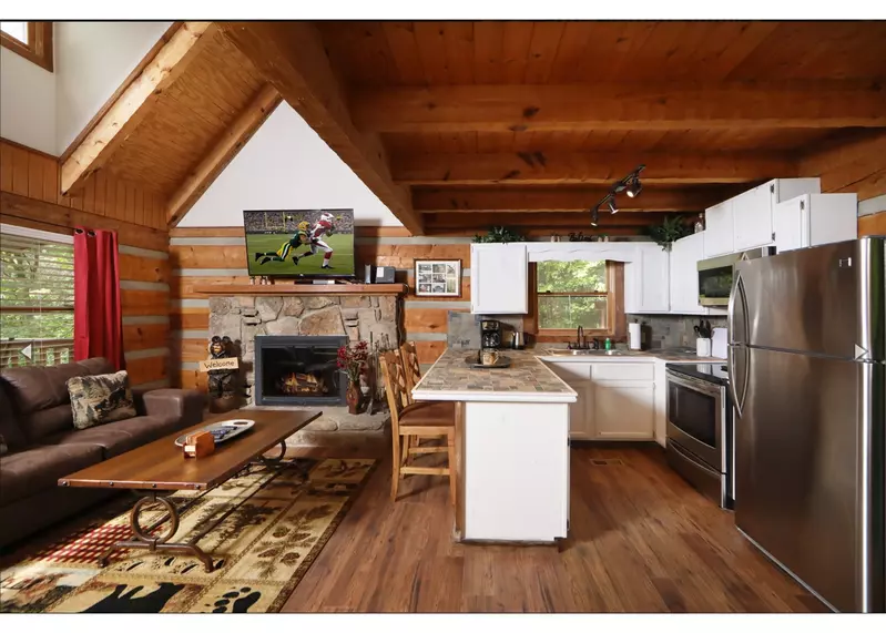 BEAR CROSSING - 2 bedroom Cabin in Gatlinburg