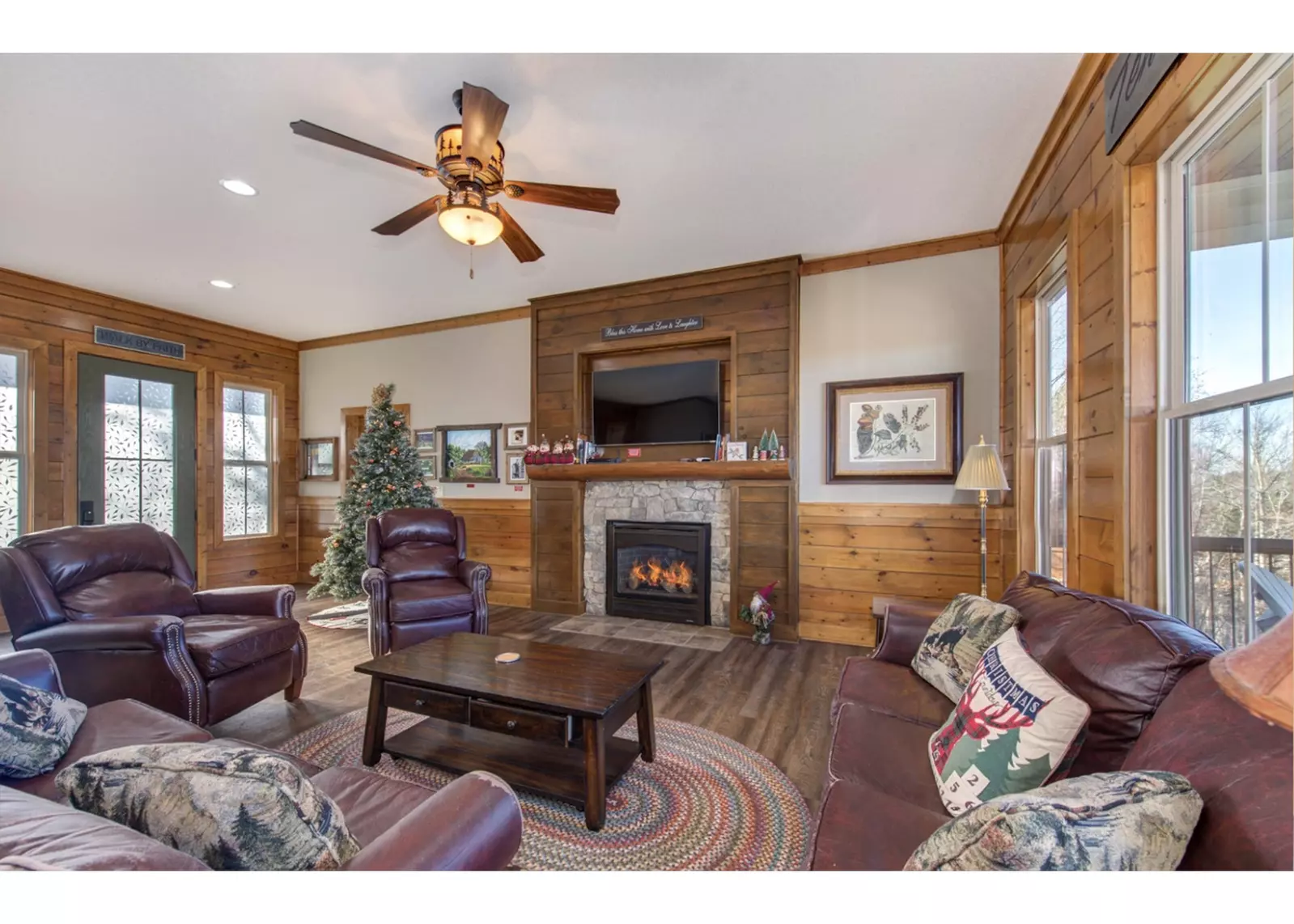 HEAVEN'S WINDOW - 5 bedroom Cabin in Sevierville