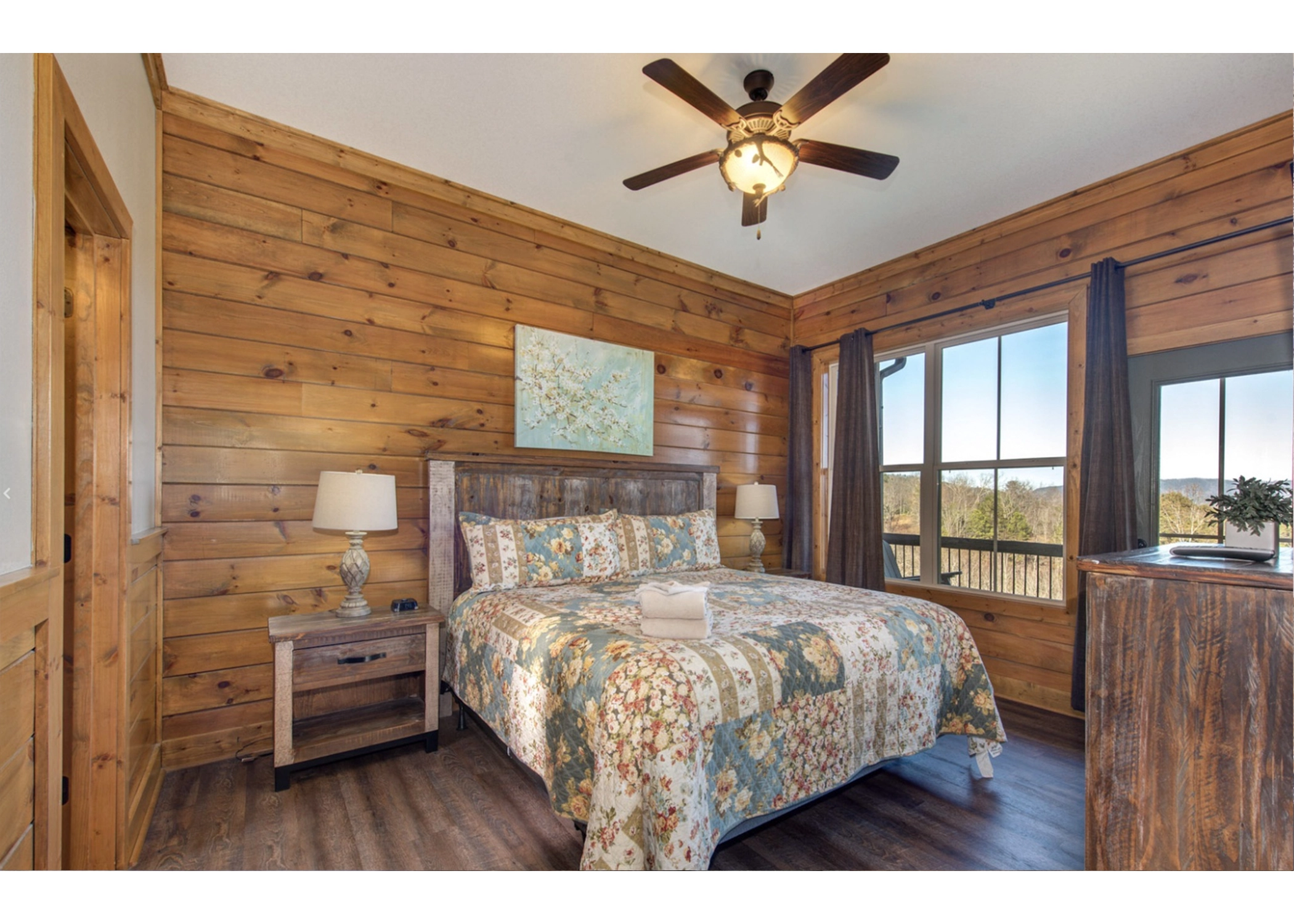 HEAVEN'S WINDOW - 5 bedroom Cabin in Sevierville