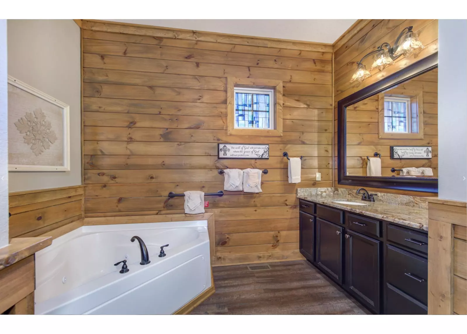 HEAVEN'S WINDOW - 5 bedroom Cabin in Sevierville