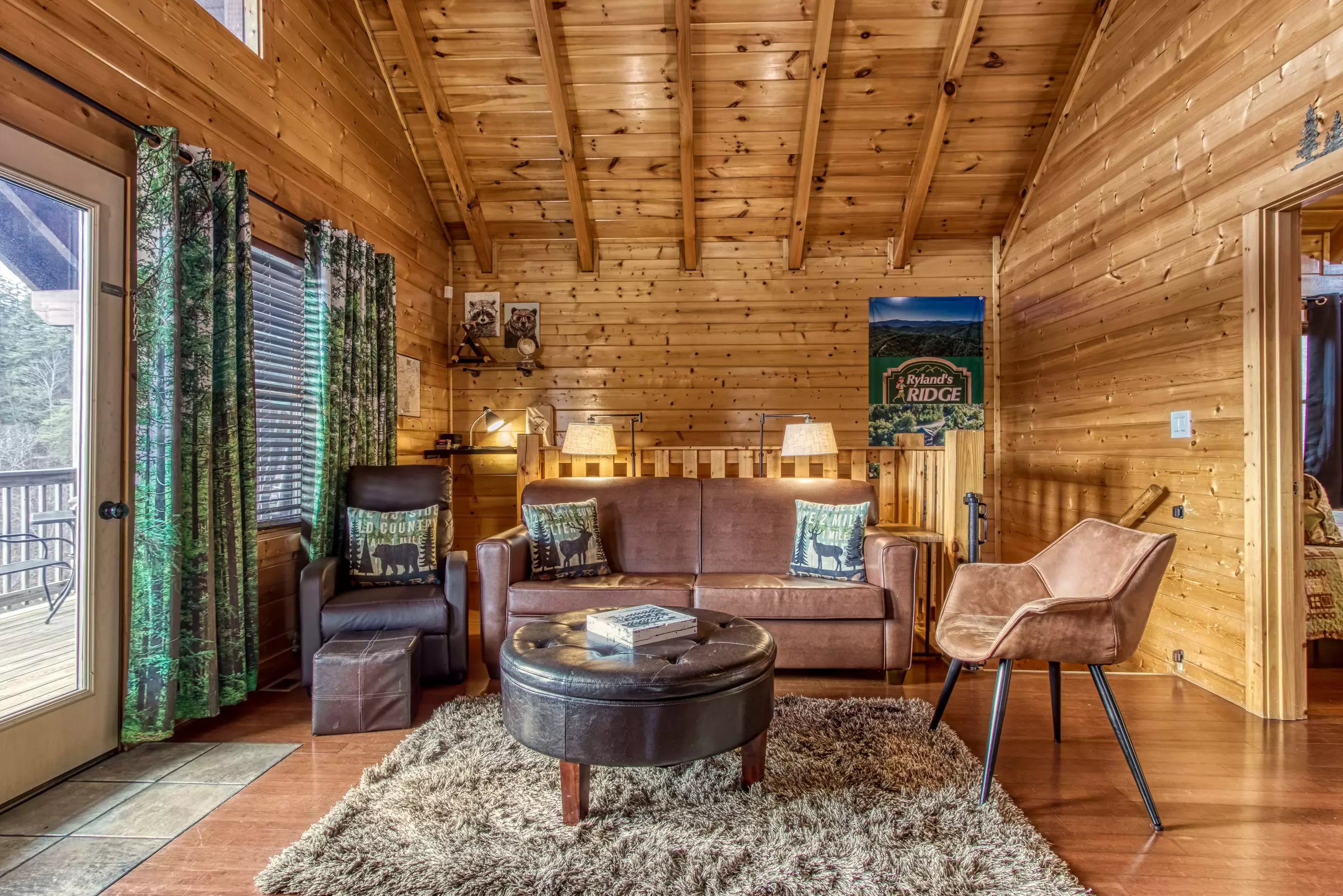 RYLAND'S RIDGE - 3 bedroom Cabin in Sevierville