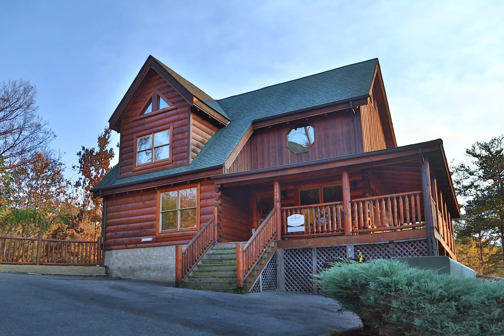 MOUNTAIN BLESSINGS - 4 bedroom Cabin in Sevierville